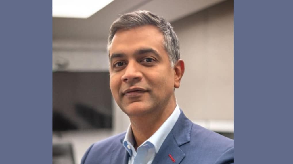Customers Bank CEO uses AI clone of himself on earnings call, signals ...
